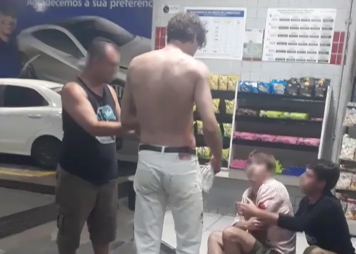 Italianos baleados no Rio vão para hospital particular