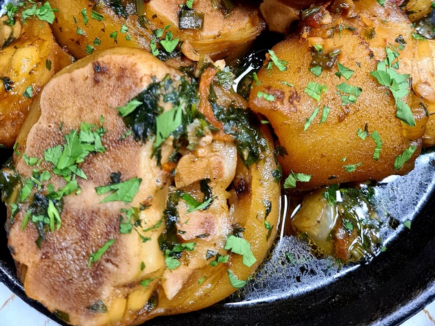 Caldo de Mocotó com Cebola Crispy | Receita Swift