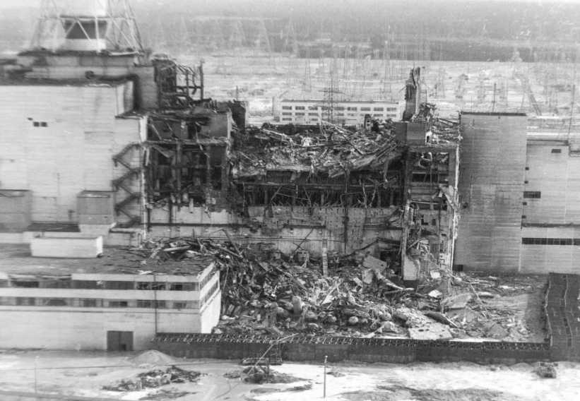 Energia é restaurada na usina nuclear de Chernobyl, na Ucrânia