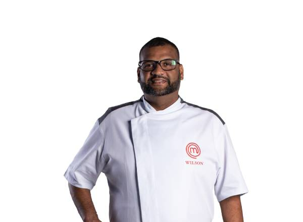 MasterChef Profissionais: Wilson trabalha em hotel e fez promessa ao filho